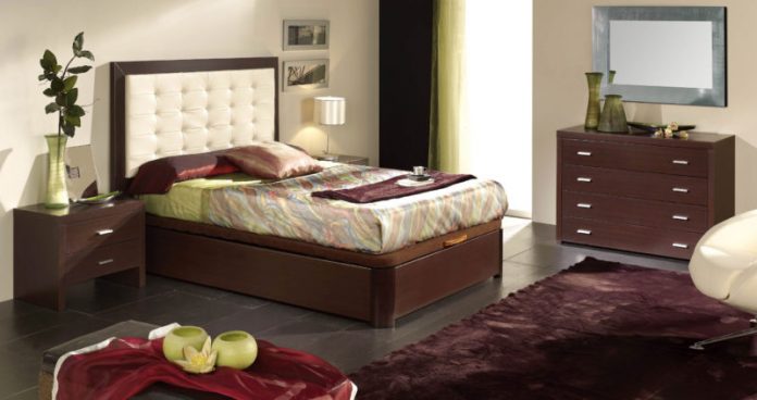 What Colors Go Well With Dark Brown Wenge Furniture – 35 Ideas